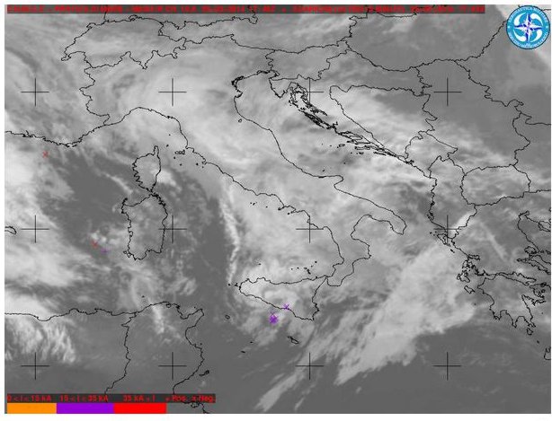 Il maltempo in diretta: sta piovendo in tutt’Italia, temporali in Sicilia. Allerta per altre 72 ...