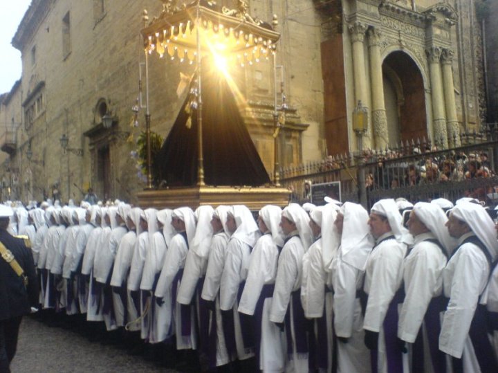 Pasqua: le Processioni più belle d'Italia - La processione di Enna si è ...
