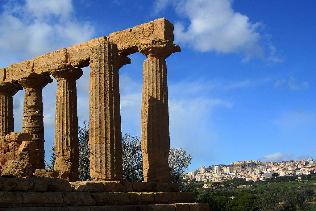 È ufficiale: il centro storico di Agrigento torna a chiamarsi 'Girgenti ...