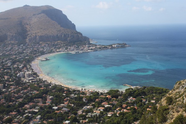 Mondello, l'eterna incompiuta. Conoscete la sua lunga storia? - Siciliafan
