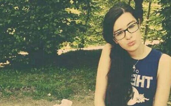 Investita da un'auto pirata: muore a 17 anni davanti a genitori e ...