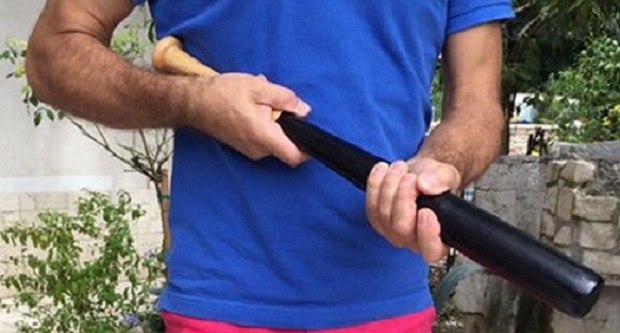 Per un parcheggio mal eseguito volano le bastonate: far west nel ...