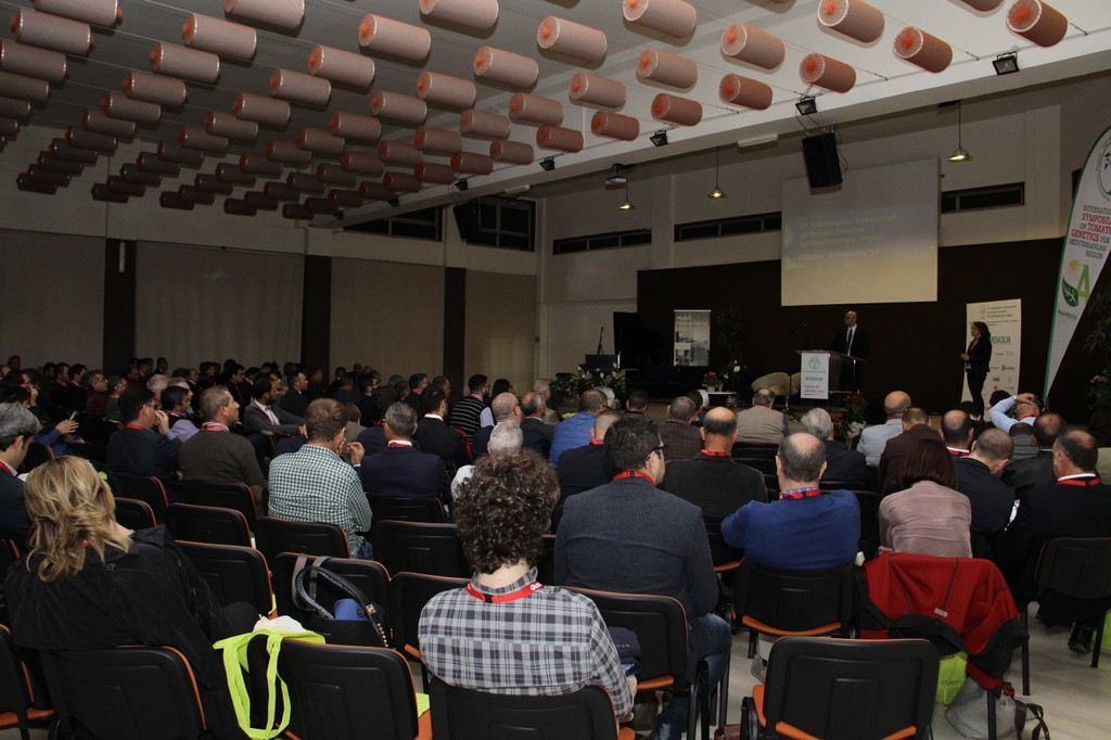Comiso (RG) - Symposium sul pomodoro, giornata di studi su tecniche ...