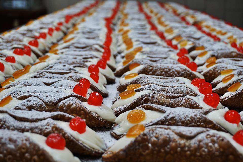 La pasticceria siciliana dei fratelli Rosciglione sarà venduta in tutto ...