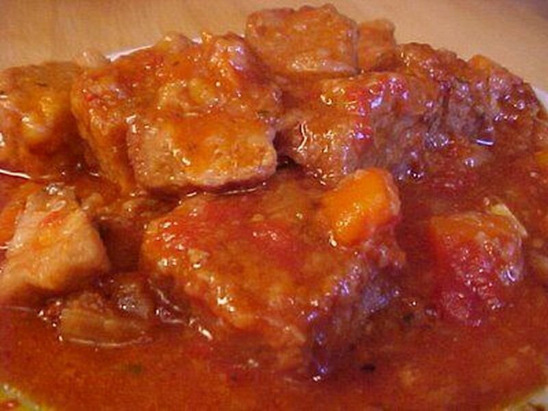 Stufato di carne di maiale ricetta siciliana - Siciliafan