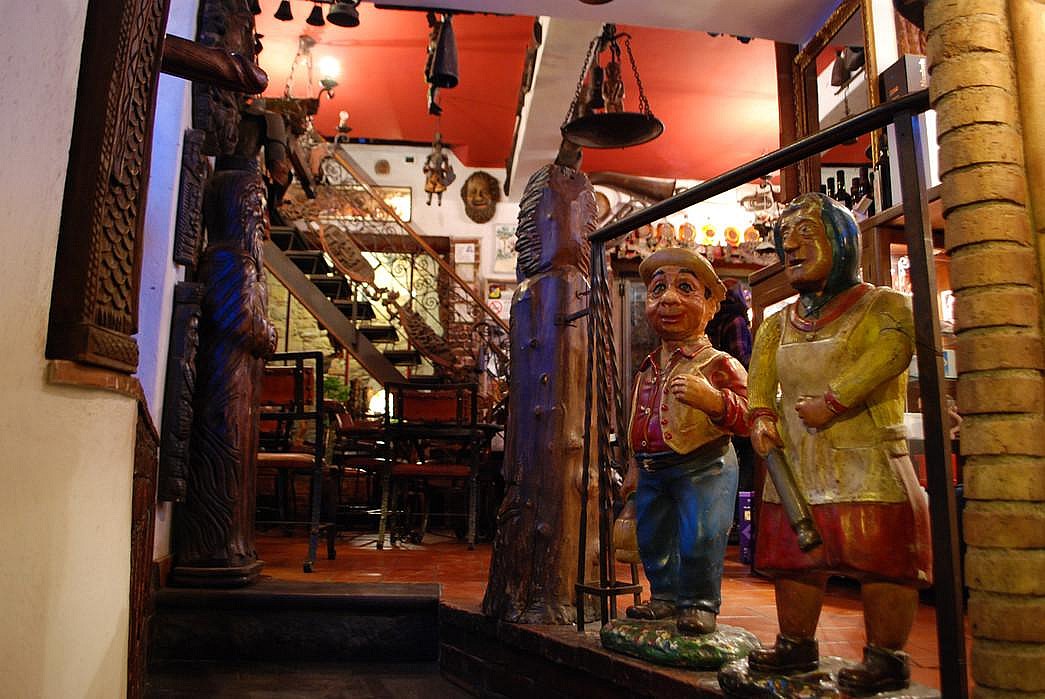 Il Bar Turrisi di Castelmola, elogio siciliano della virilità - Siciliafan