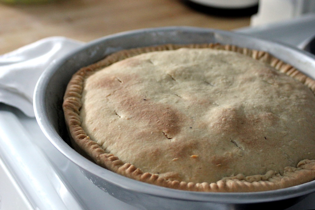 Pastizzu con ricotta e piselli ricetta della focaccia siciliana ...