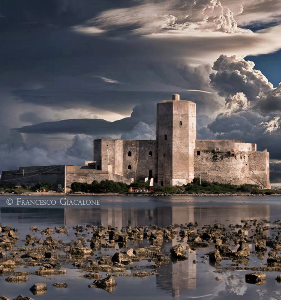 Resort e museo: nuova vita per il Castello della Colombaia di Trapani ...