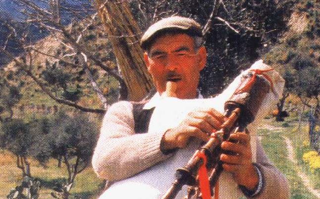 Ciaramedda, il suono siciliano della tradizione - Siciliafan