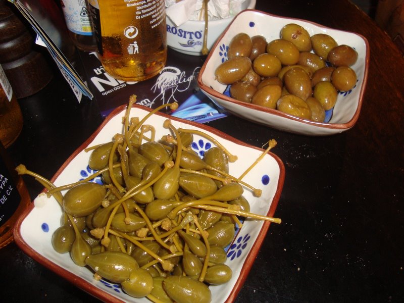 Ecco qual è la differenza tra capperi e cucunci - Siciliafan