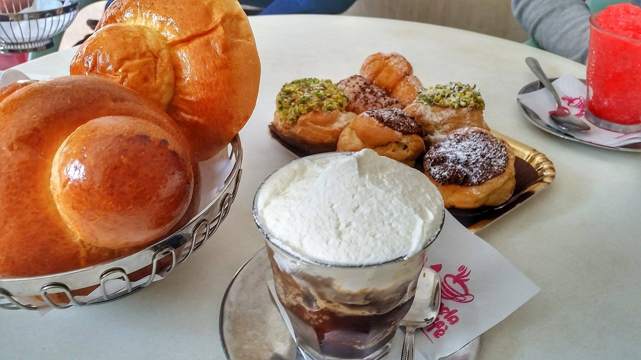 Granita siciliana al caffè, la ricetta cremosa e golosa - Siciliafan
