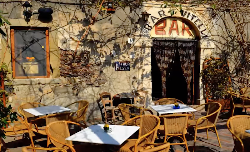 Sicilia da film: il Bar Vitelli di Savoca - Siciliafan