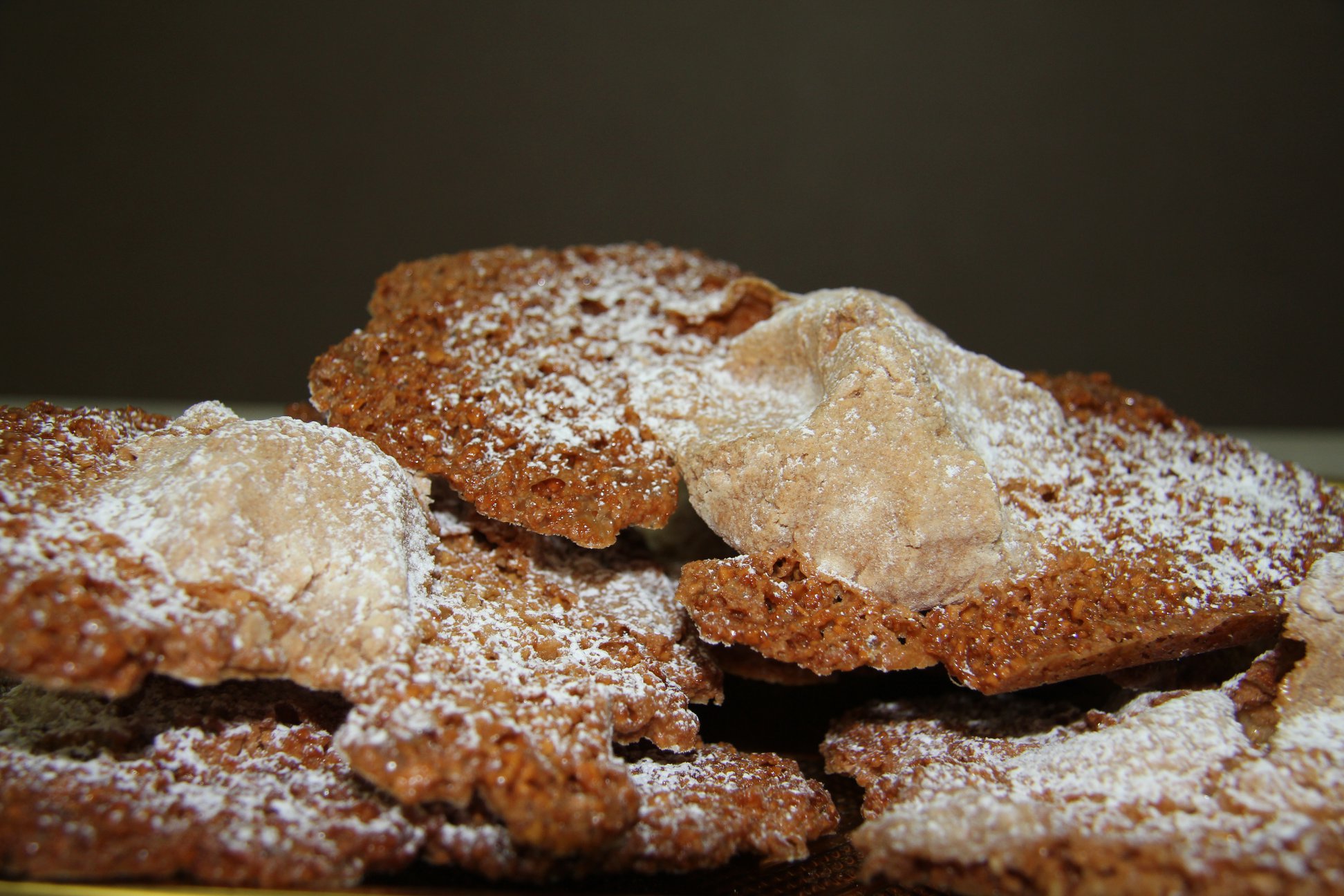 Pasta Reale di Tortorici con le Nocciole: una ricetta unica e segreta ...
