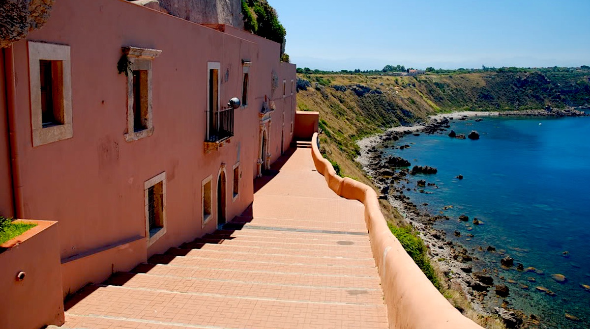 Santuario di Sant'Antonio a Capo Milazzo: oasi di pace - Siciliafan