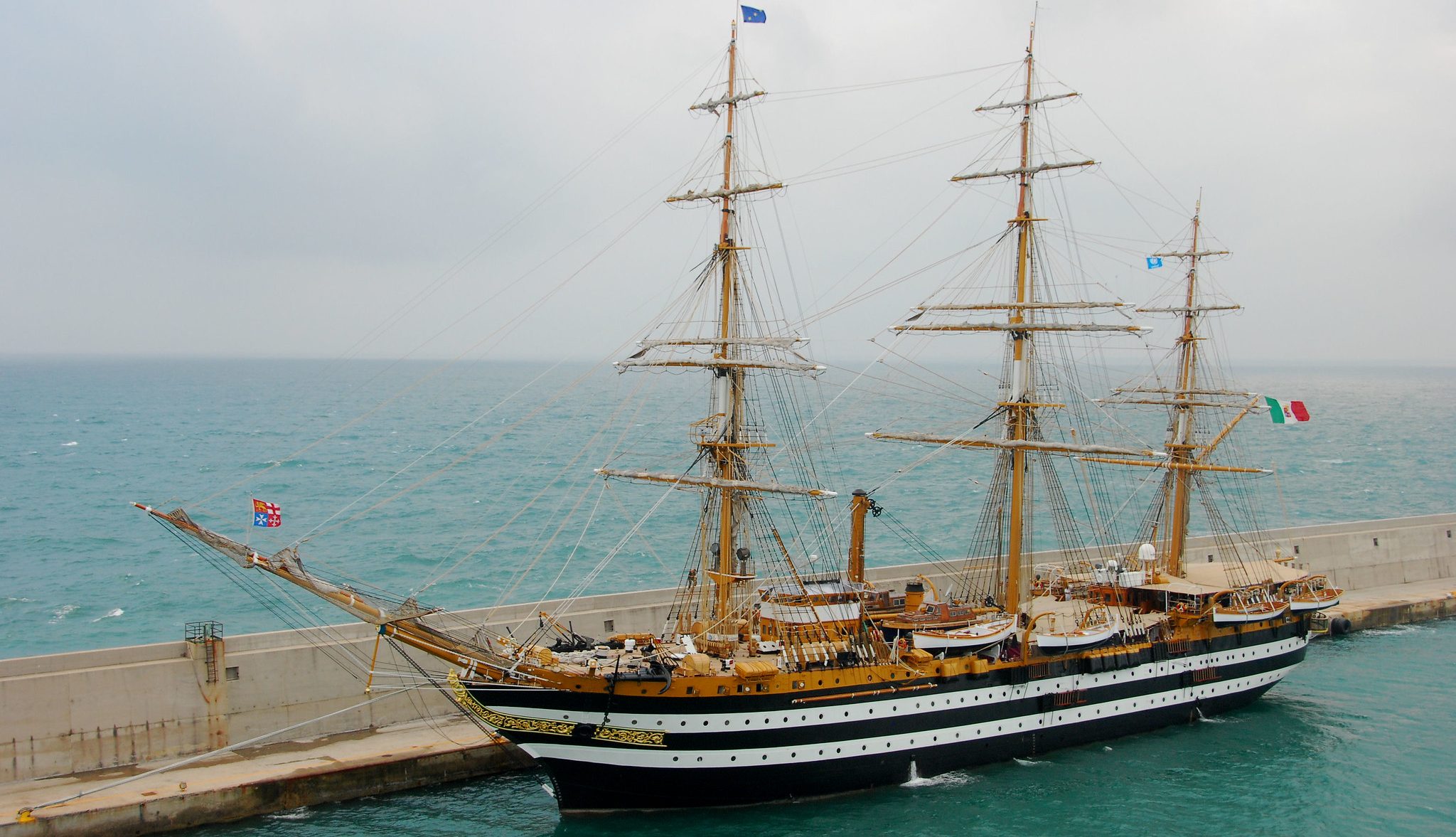 Amerigo Vespucci a Palermo: quando visitare il veliero più bello del mondo
