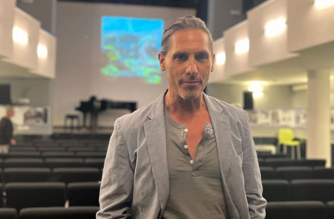 Il regista siculo-americano Cavalieri porta a Hollywood la storia della ...