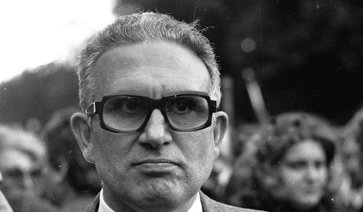 Chi era Pio La Torre: biografia, lotta alla mafia - Siciliafan