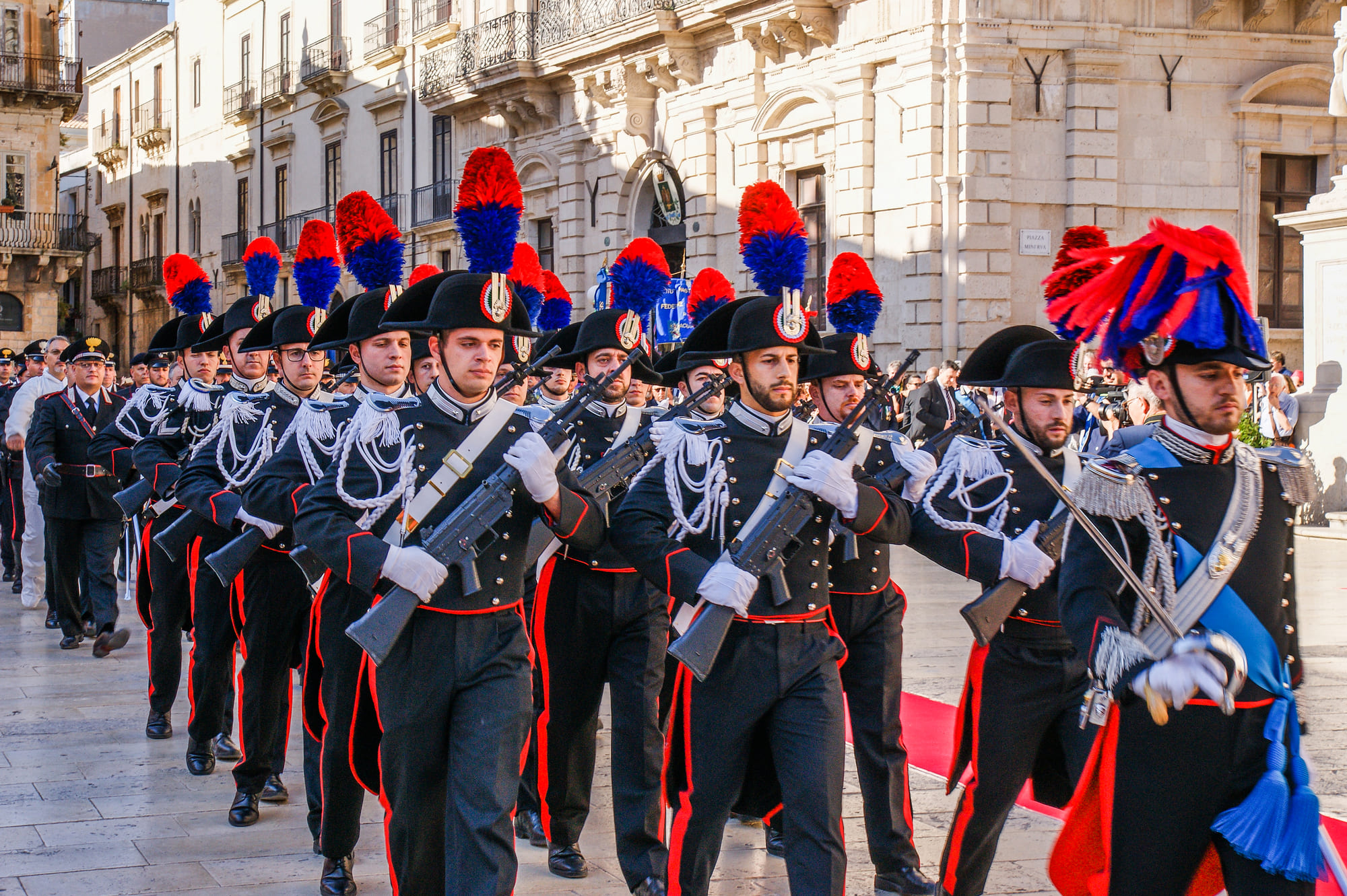 Arma dei Carabinieri, via al concorso per 3763 allievi carabinieri ...
