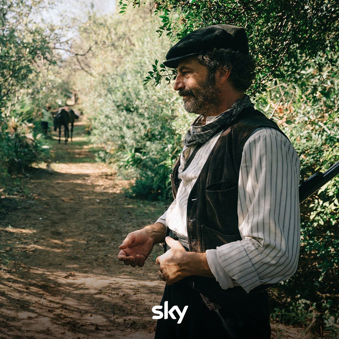 Guido Caprino, biografia, carriera, età, film e serie tv dell'attore ...