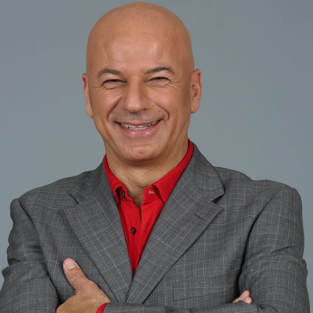 Giornalista scambia Giovanni Cacioppo per "uno di Aldo, Giovanni e ...
