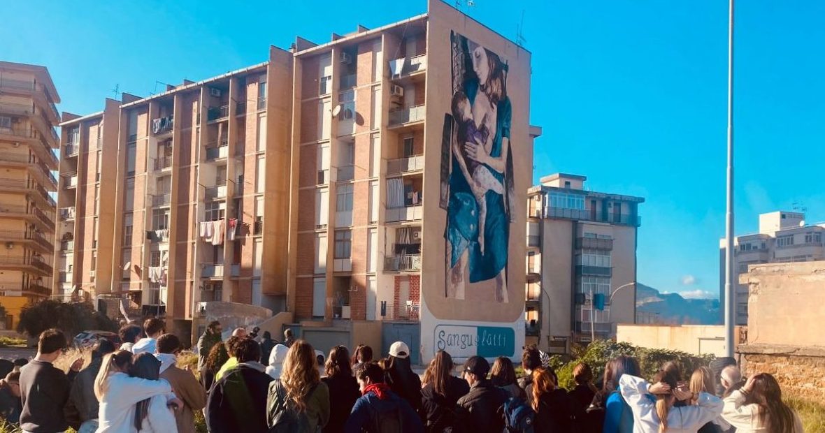 'Le Vie dei Tesori': il tour tra i murales dello Sperone di Palermo