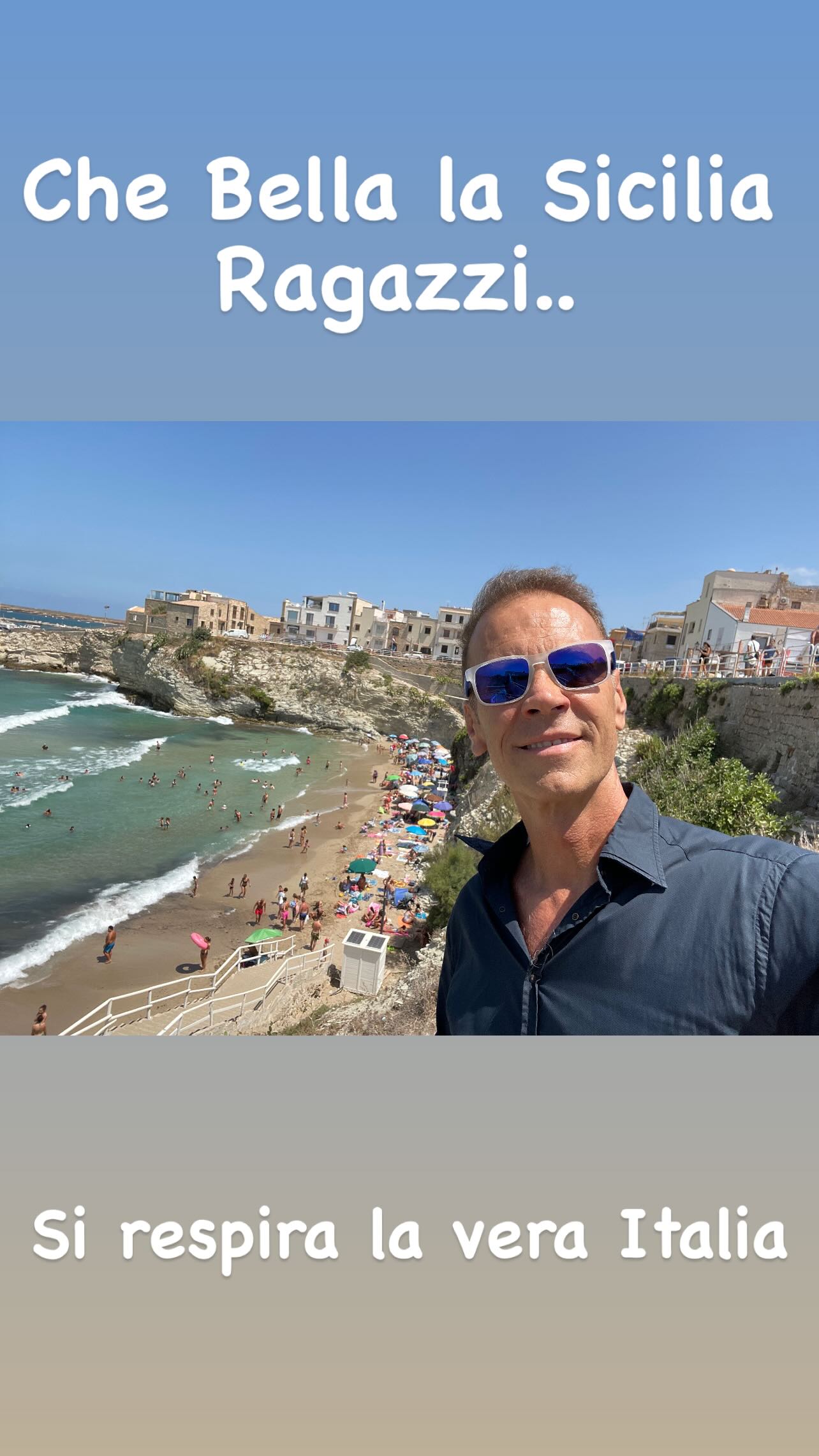 Rocco Siffredi a Terrasini, selfie con la spiaggia della Praiola: "Che ...