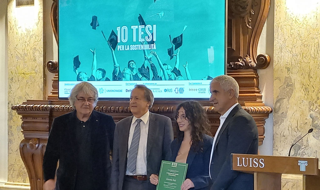La tesi di una siciliana tra le 10 migliori d'Italia - Siciliafan