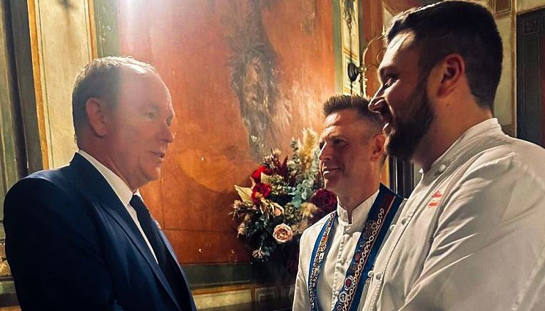 Un viaggio sensoriale tra tradizione e innovazione: la cena per il ...