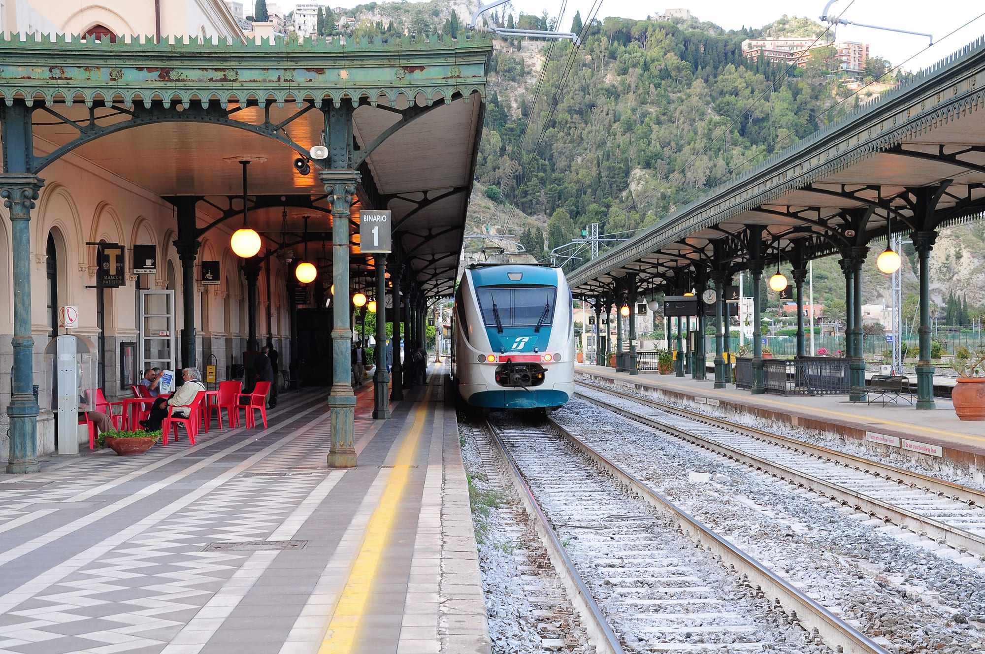 Trenitalia potenzia l’offerta in Sicilia: nuovi treni per città d'arte ...